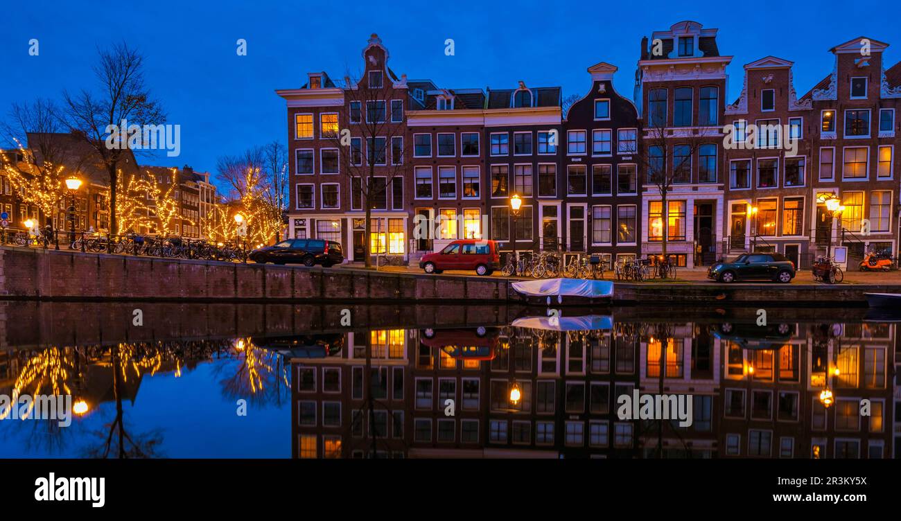 Amsterdam canals with Christmas lights during December, canal ...