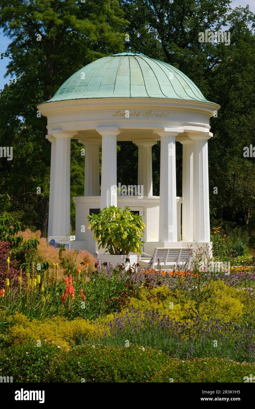 Spring temple at the Spa gardens of Bad Salzuflen Stock Photo - Alamy