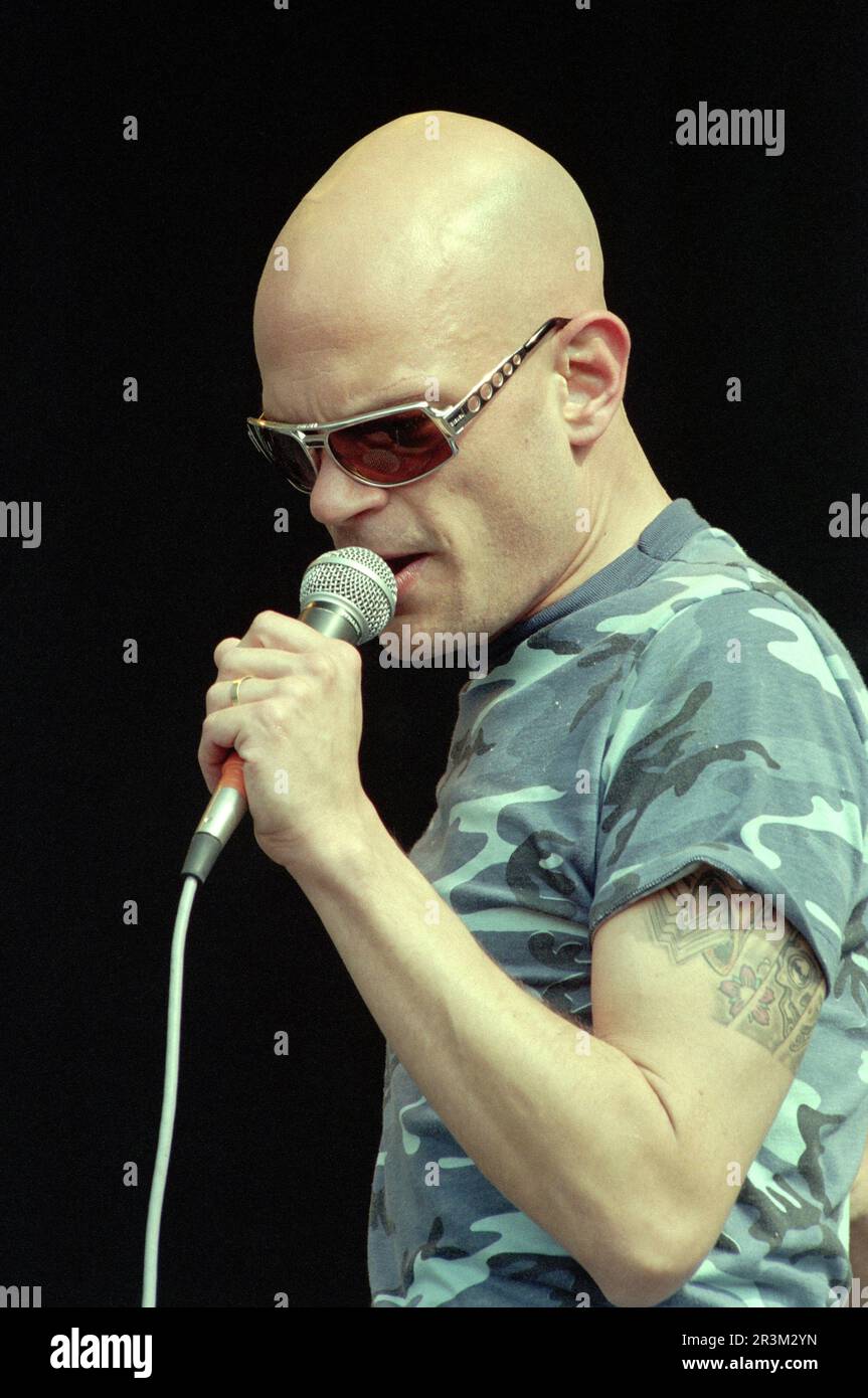 British beatmaker hi-res stock photography and images - Alamy