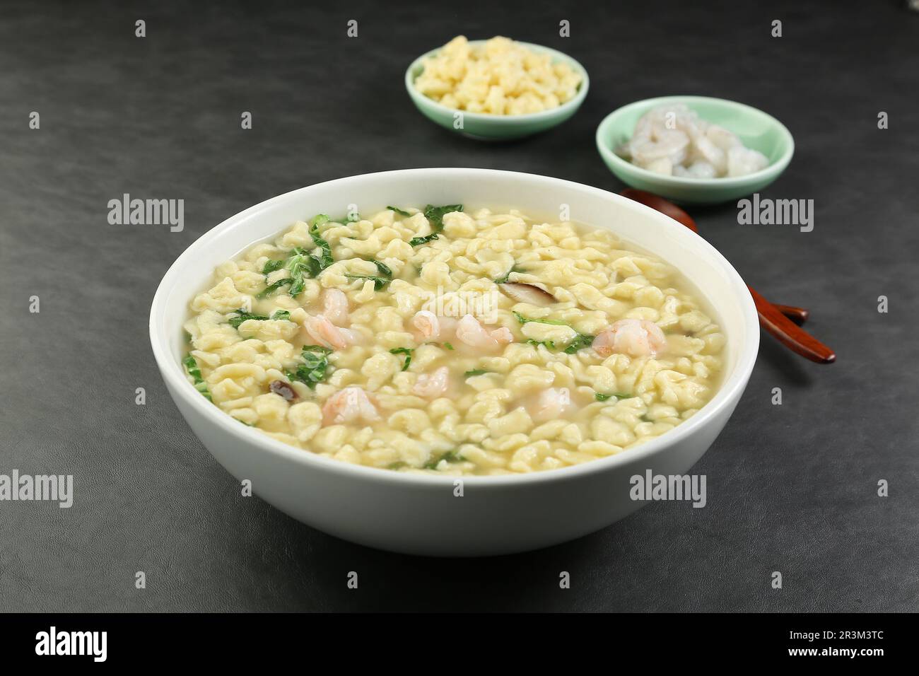 Tomato egg drop soup hi-res stock photography and images - Alamy