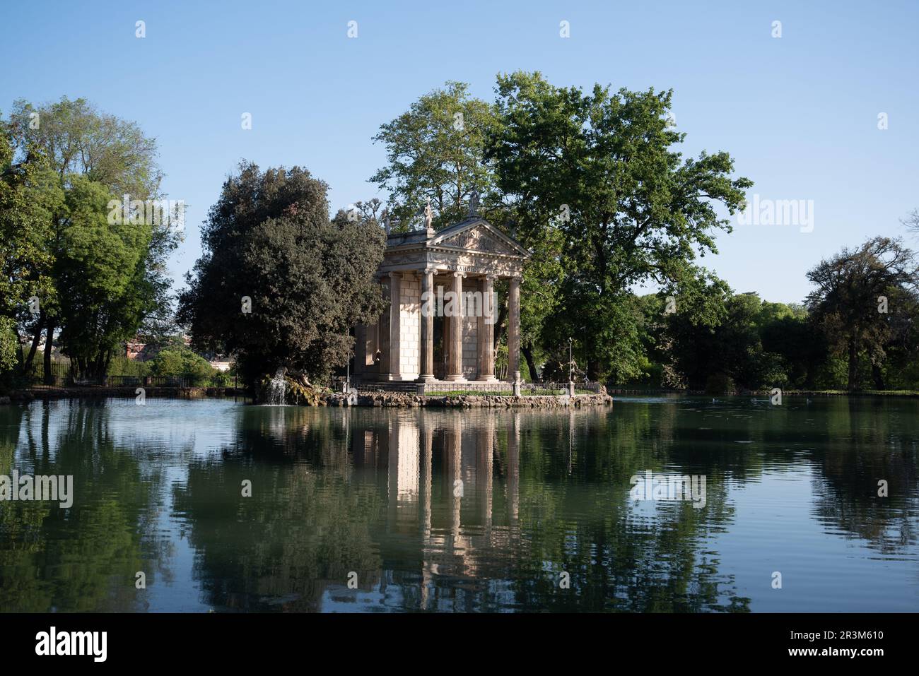 Sunny Day And Greenery In Rome, Italy Park Stock Photo - Alamy