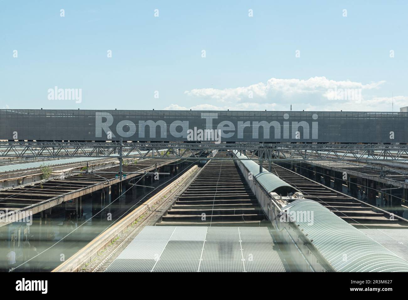 Rome metro sign hi-res stock photography and images - Alamy
