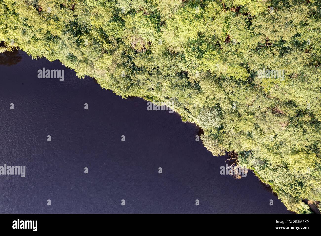 Wooded boundary hi-res stock photography and images - Alamy