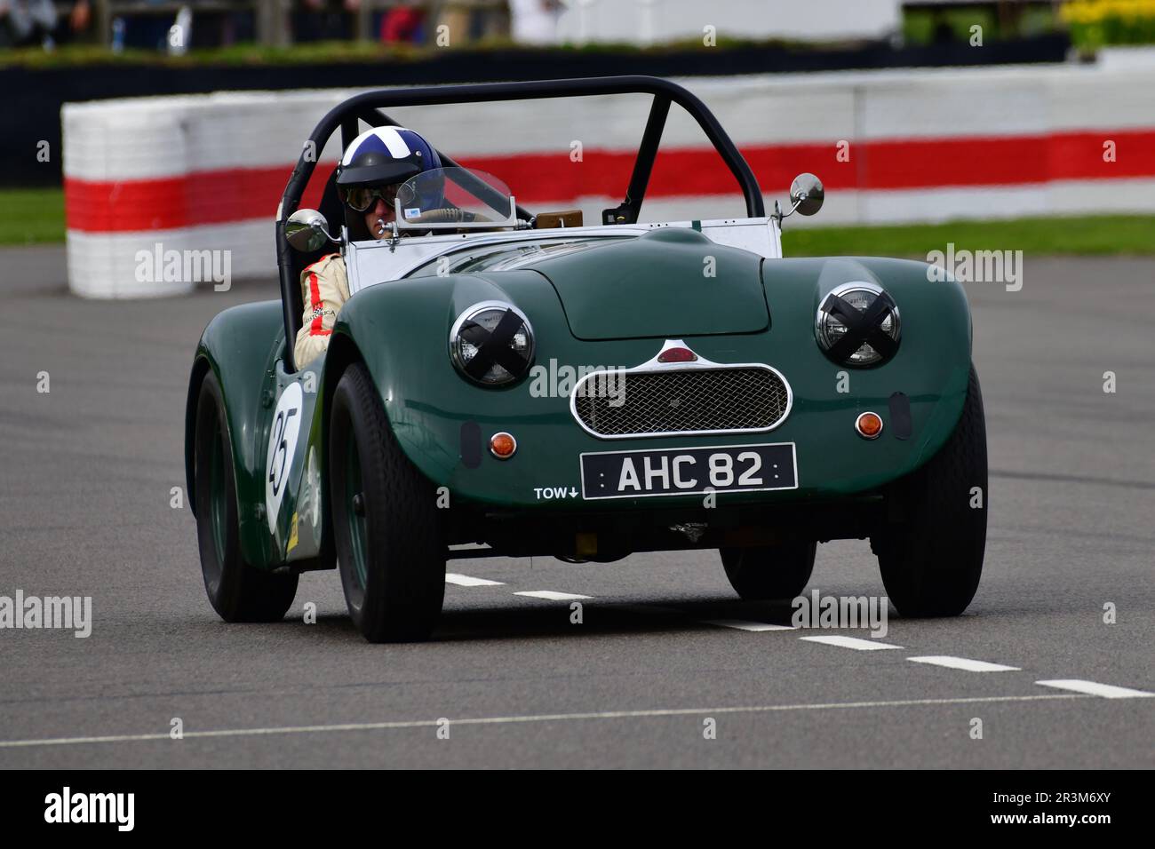 Ewen Sergison, Connaught L2, Tony Gaze Trophy, a single driver twenty ...