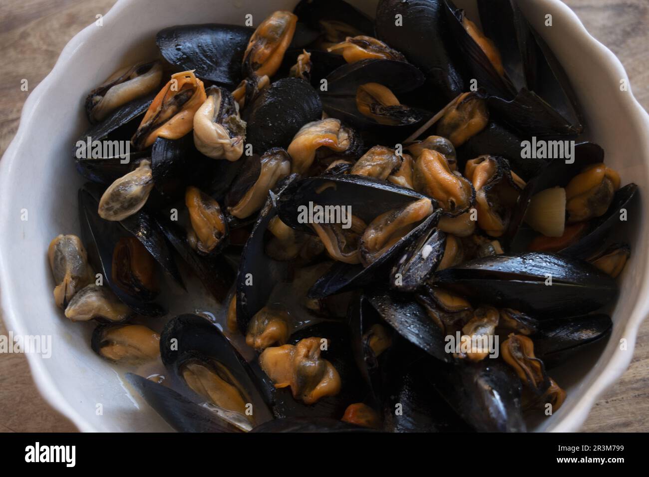 mussel soup in a ceramic tureen Stock Photo - Alamy