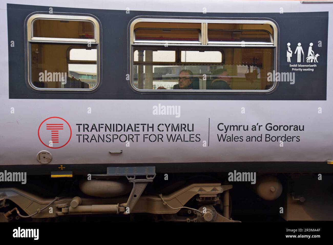 Transport for wales train logo hi-res stock photography and images - Alamy