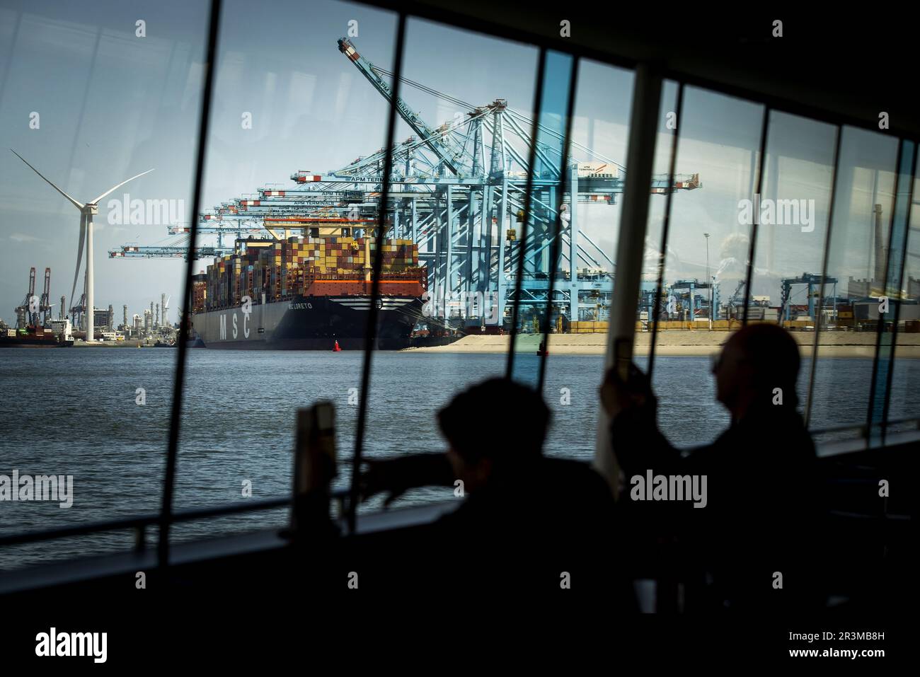 ROTTERDAM - The MSC Loreto, the largest container ship in the world, in ...