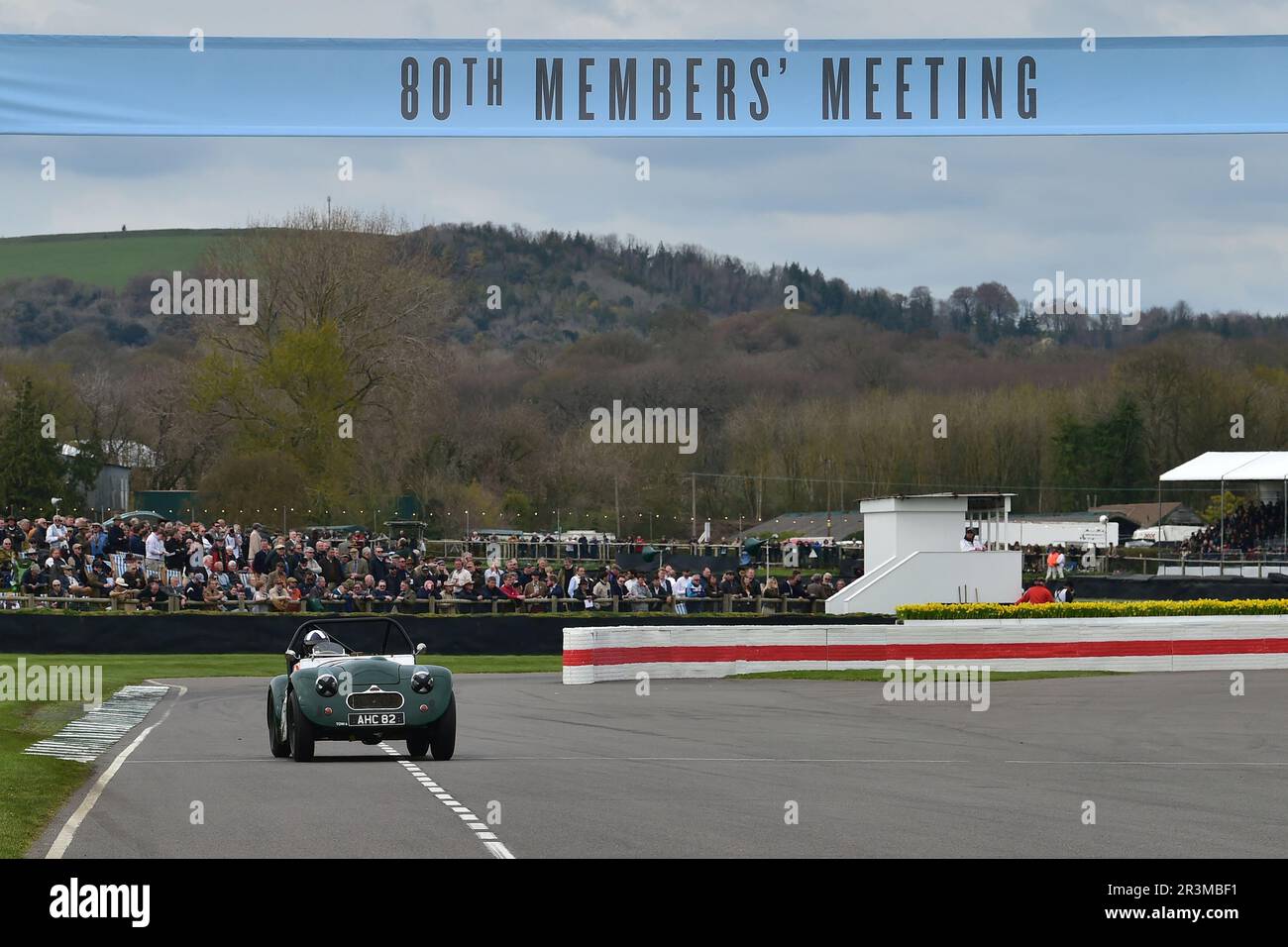 Ewen Sergison, Connaught L2, Tony Gaze Trophy, a single driver twenty ...