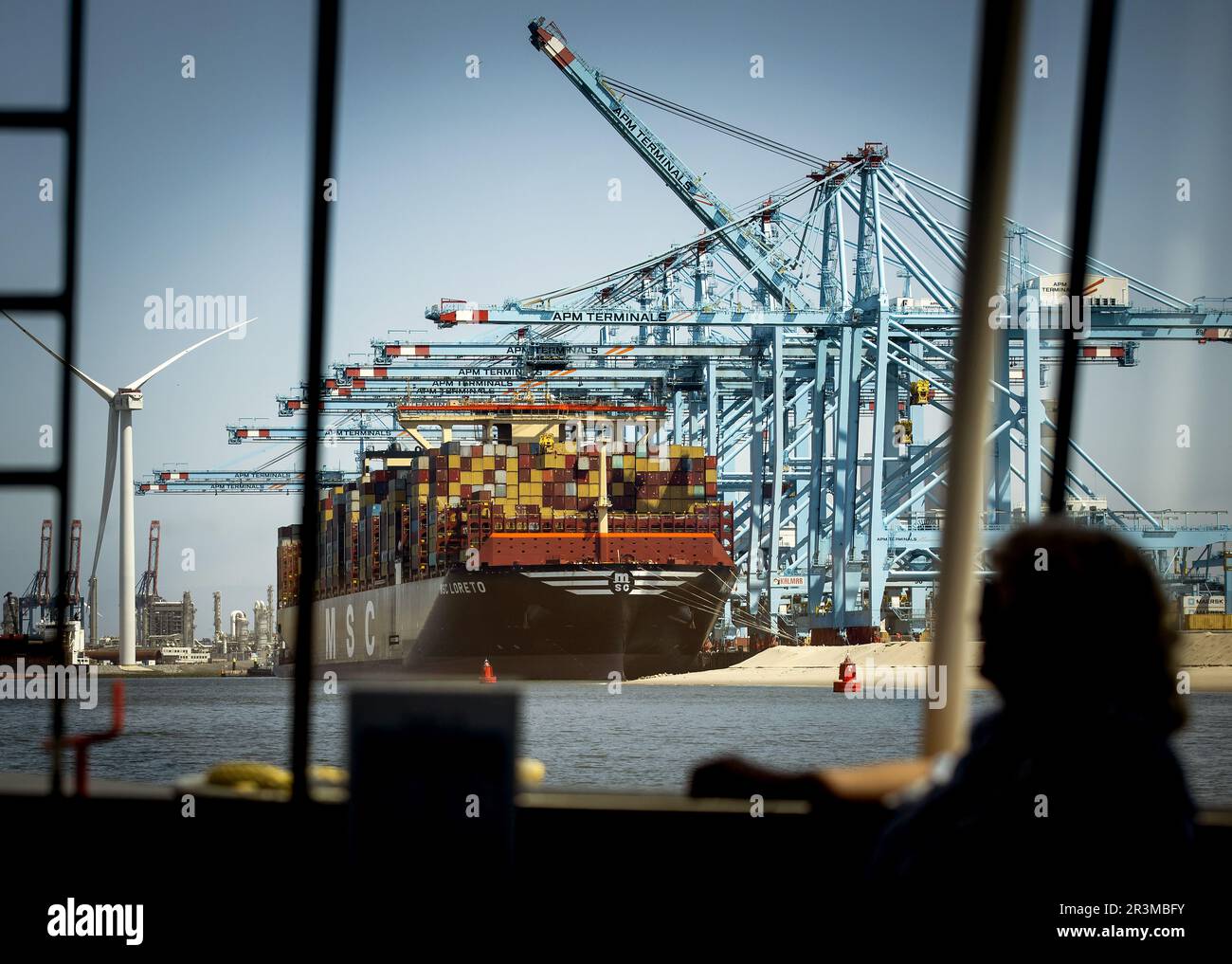 ROTTERDAM - The MSC Loreto, the largest container ship in the world, in ...