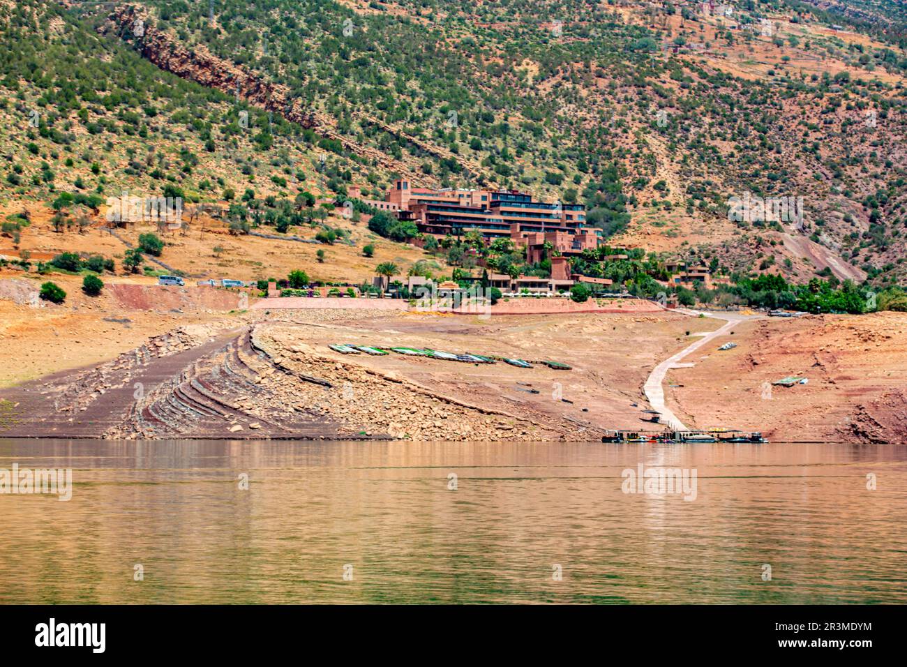 The luxury Widiane Lotel located on the edge of lake Bin El Ouidane ...
