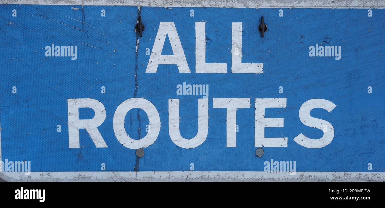All routes direction sign Stock Photo - Alamy