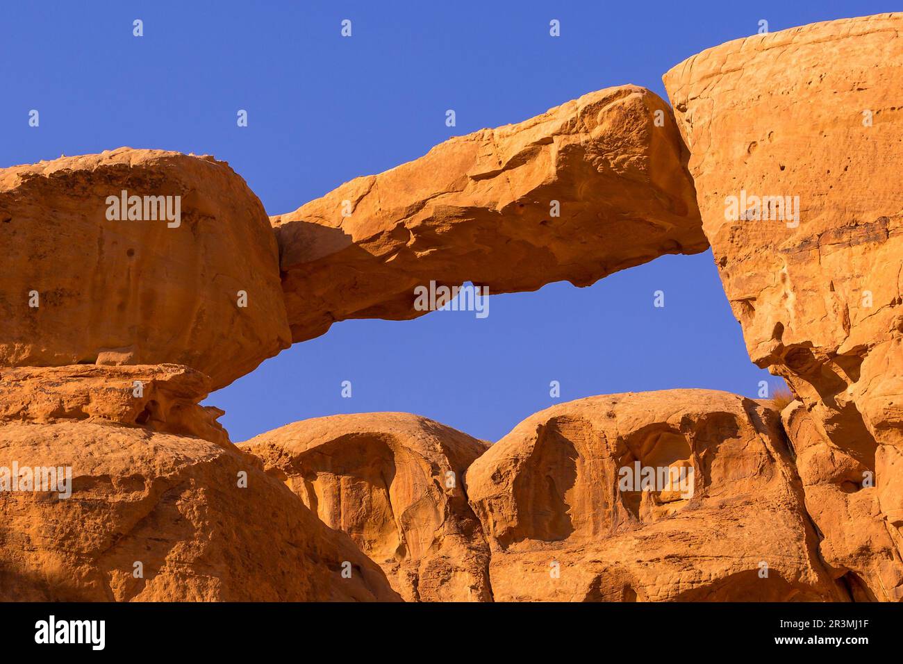 Wadi Rum Desert, Jordan, Um Frouth stone bridge Stock Photo - Alamy