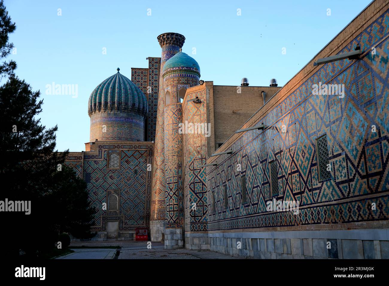 Detail of the Registan square in Samarkand, Uzbekistan Stock Photo - Alamy