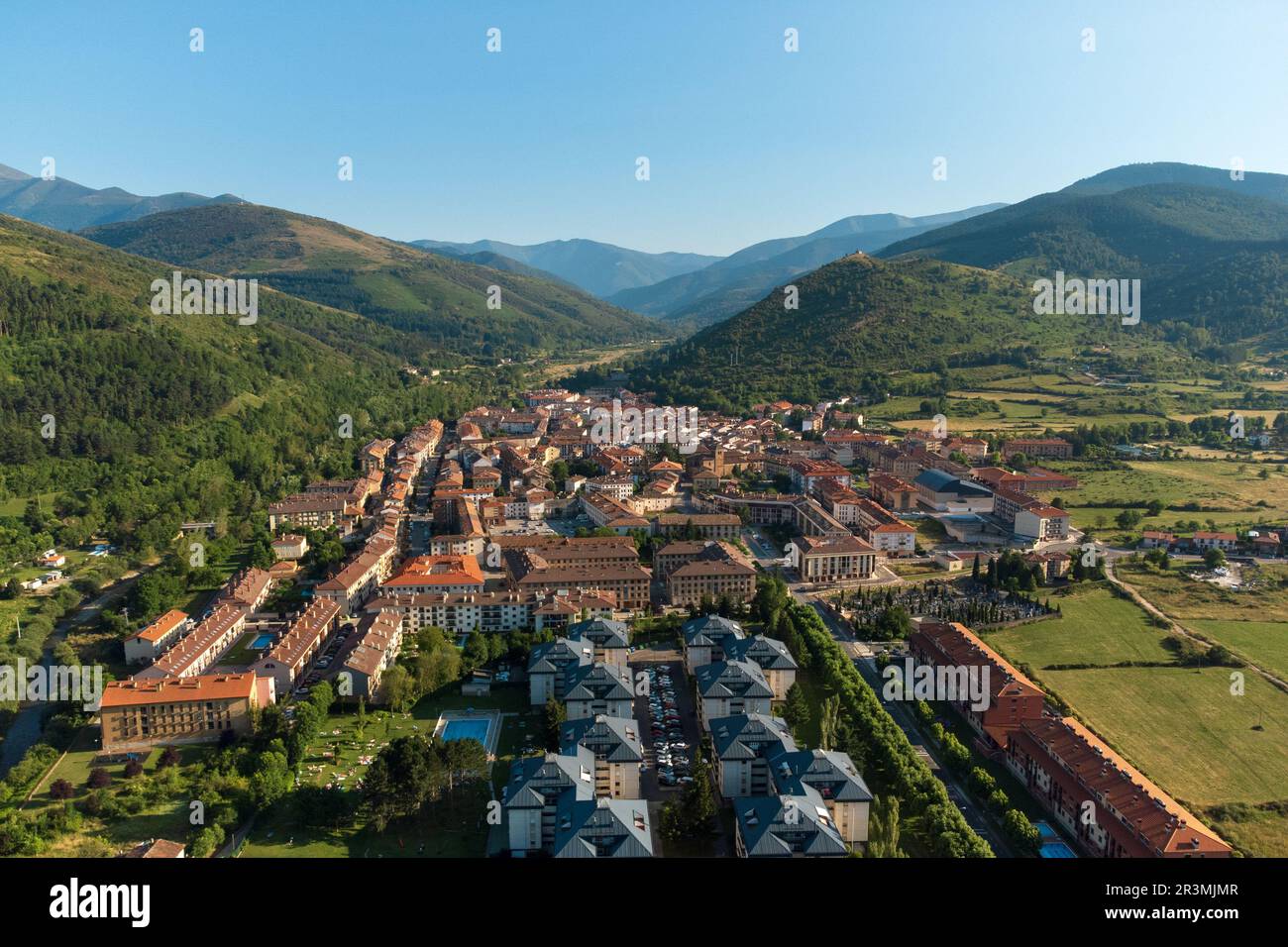 Ezcaray rioja hi-res stock photography and images - Alamy