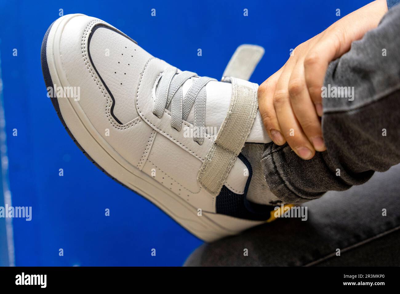 Comfortable shoe fitting hi-res stock photography and images - Alamy