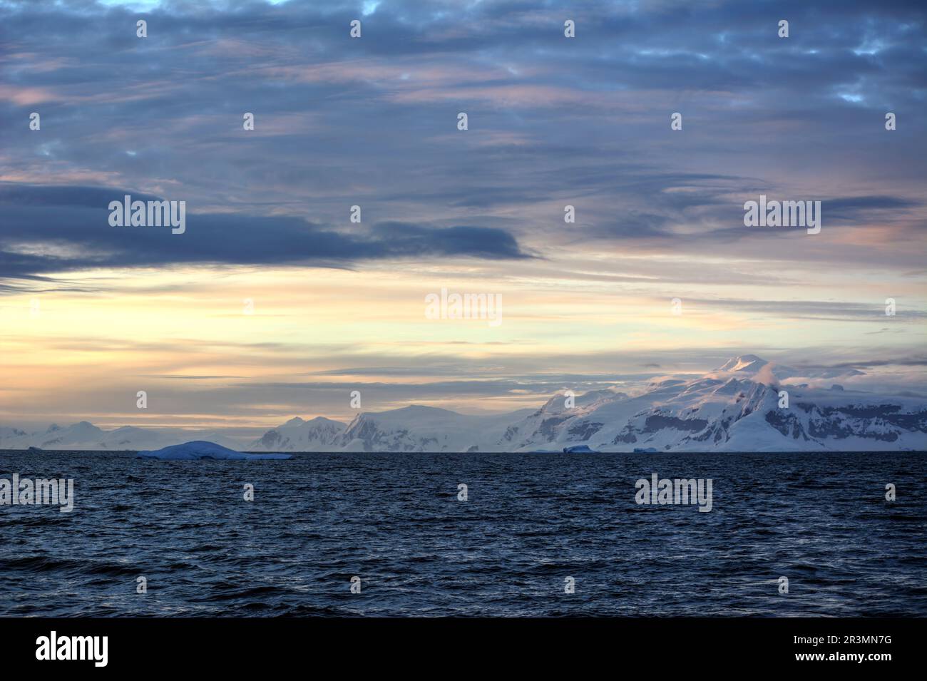 Polar night in Antarctica Stock Photo - Alamy