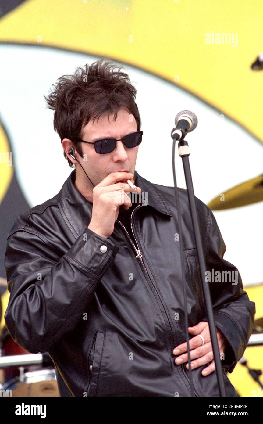 Singer with the band echo and the bunnymen hi-res stock photography and ...