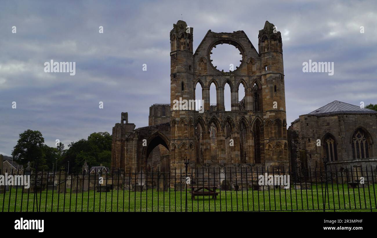 Cathedral in elgin scotland hi-res stock photography and images - Alamy