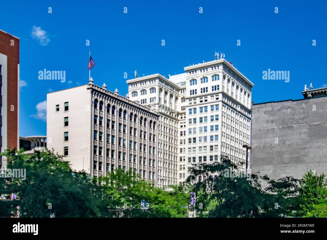 Downtown and summer with nature hi-res stock photography and images - Alamy