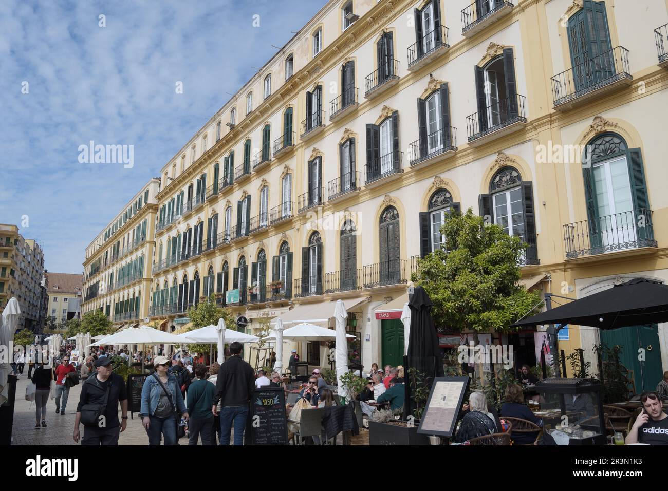 Cubism street art hi-res stock photography and images - Alamy