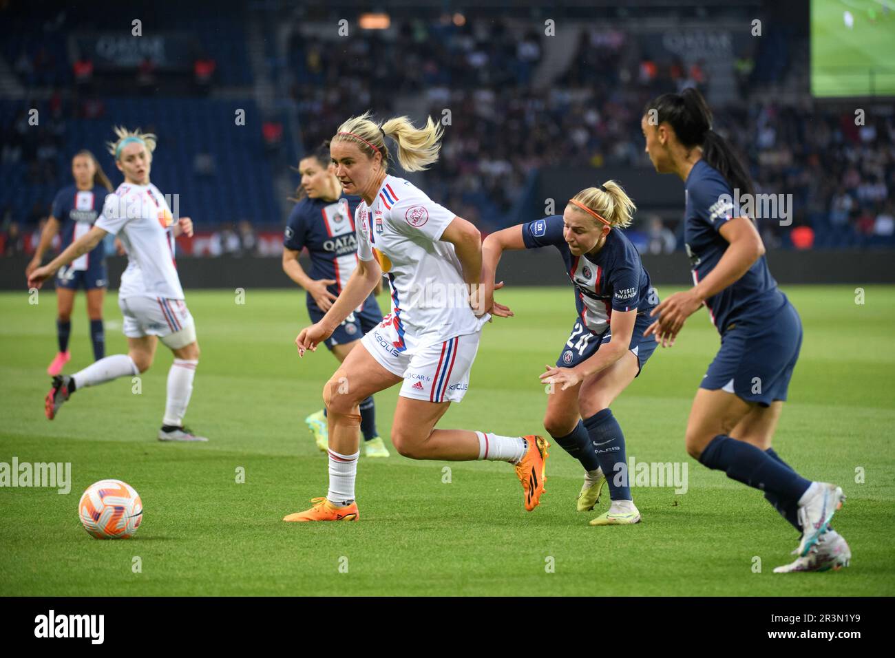 Julien Mattia / Le Pictorium - Paris Saint Germain (PSG) vs OL women ...