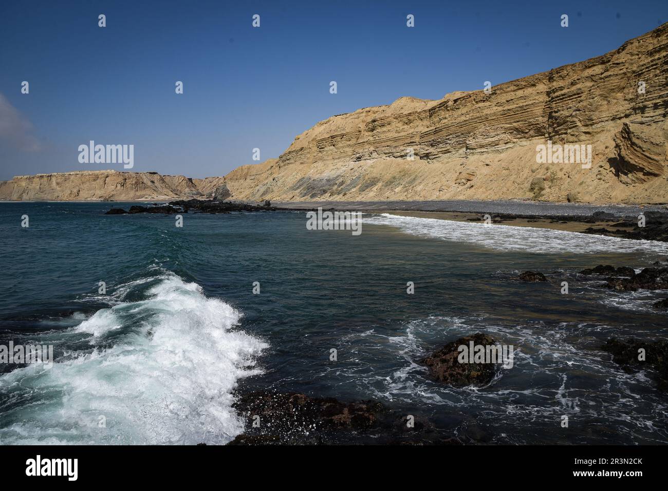 Nicolas Remene / Le Pictorium - El Nino phenomenon on the northern ...