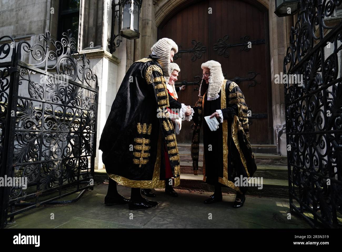 Geoffrey vos hi-res stock photography and images - Alamy