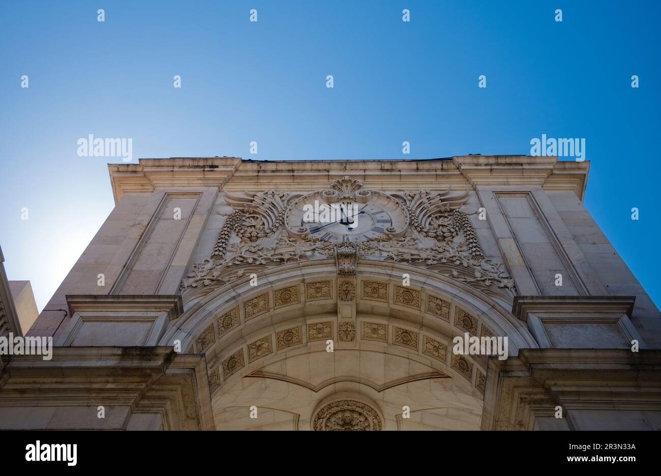The Rua Augusta Arch which was built in 1755 to commemorate Lisbon's ...