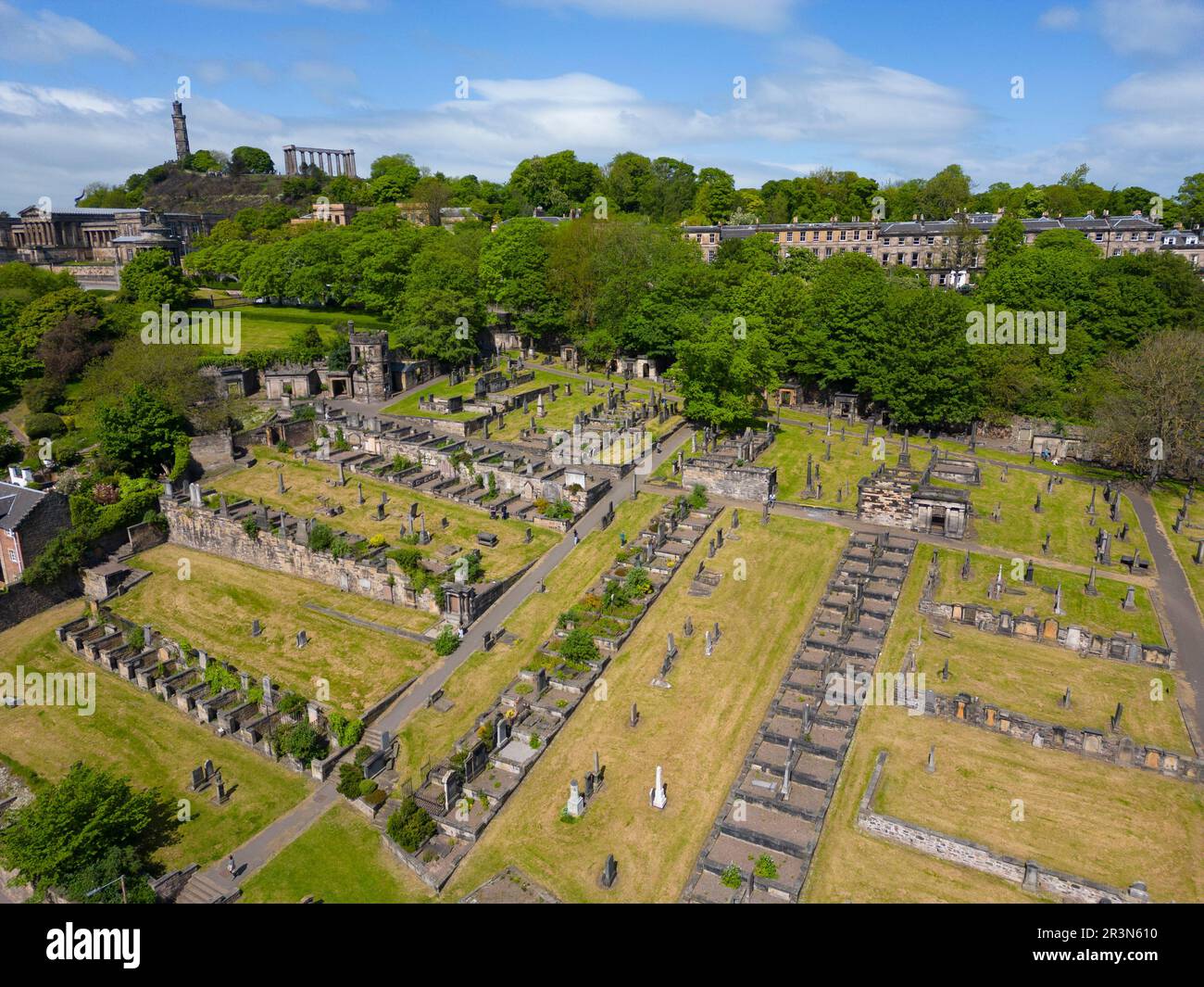Aerial photograph cemetery hi-res stock photography and images - Alamy