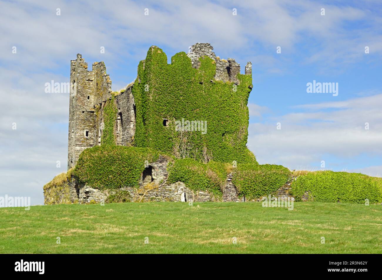Wild Atlantic Way Ballycarbery Castle Stock Photo - Alamy