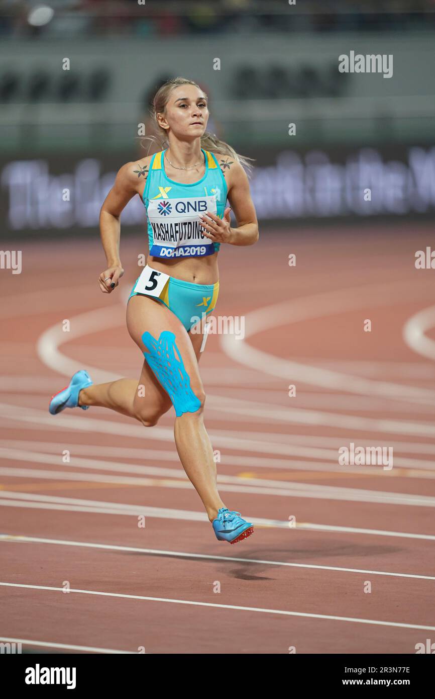 Rima KASHAFUTDINOVA running the 4x100m relay at the 2019 World ...
