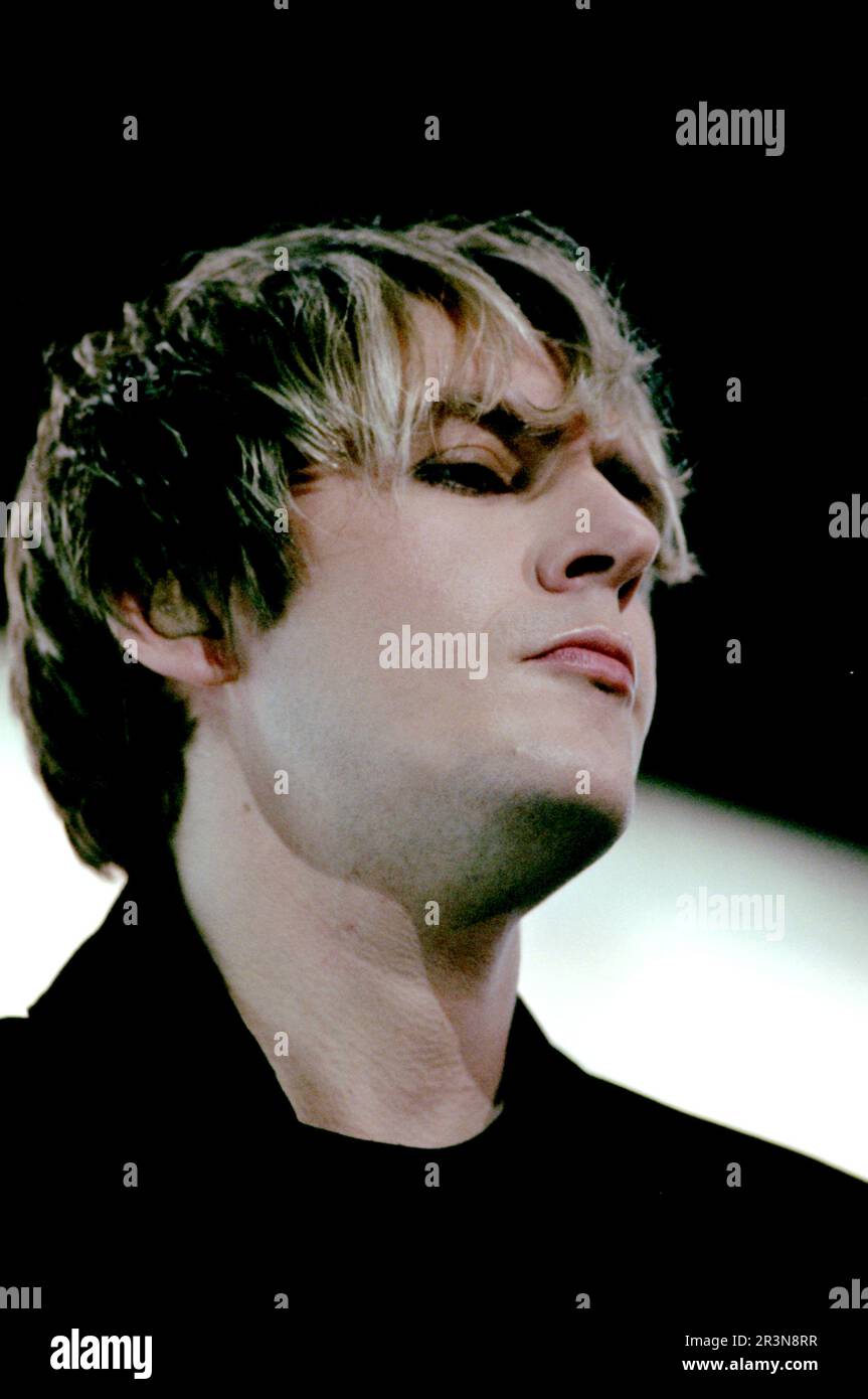 Seven and the ragged tiger duran duran hi-res stock photography and ...