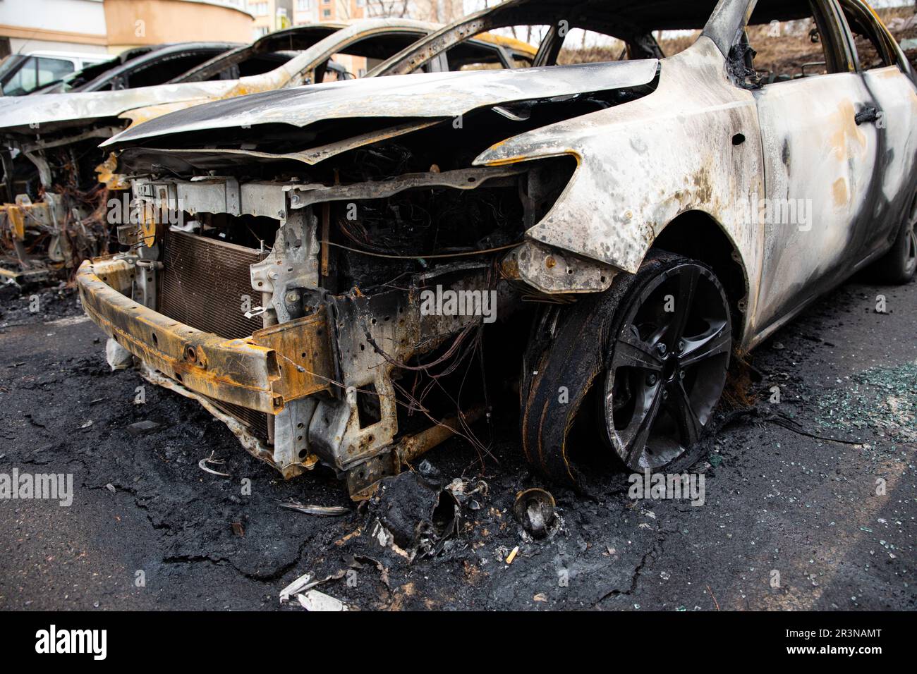 Broken cars hi-res stock photography and images - Alamy