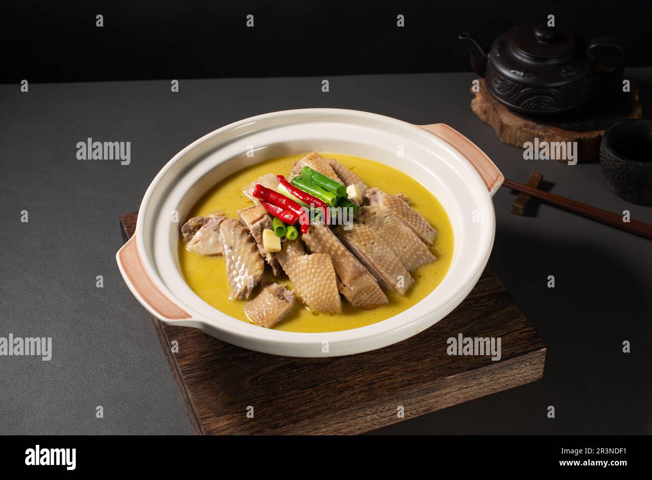 A delicious and tempting Cantonese-style roasted braised, deep well ...