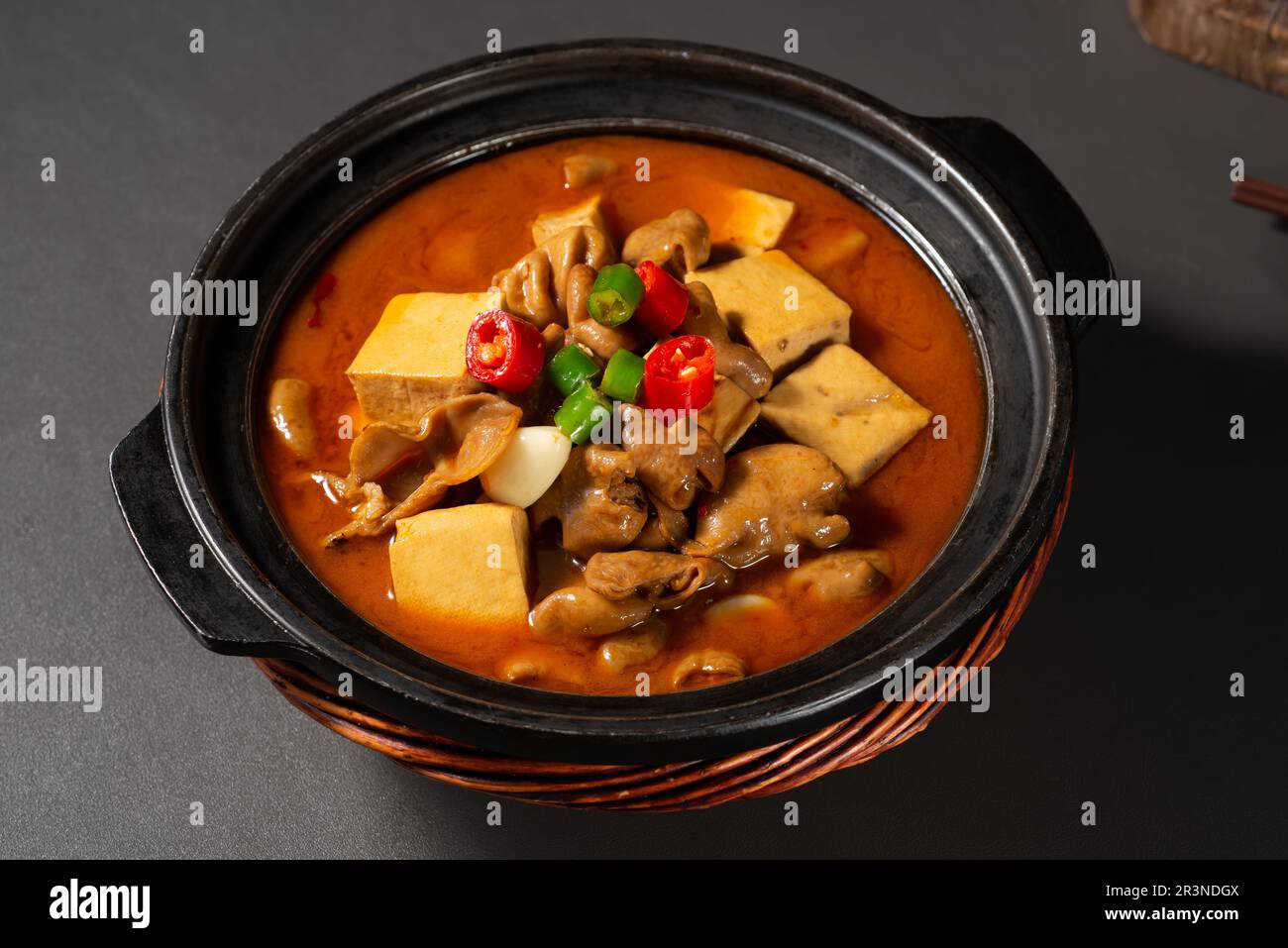 Stir fried chicken tofu hi-res stock photography and images - Alamy