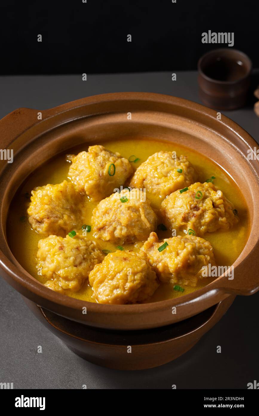 Braised Pork Ball with Water Chestnuts Stock Photo - Alamy