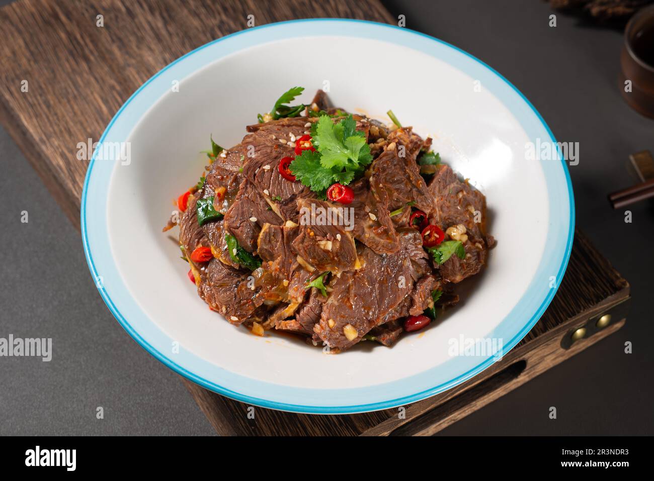 Spicy Roast Beef，Sliced beef with tendon close up. Spiced beef,braised ...