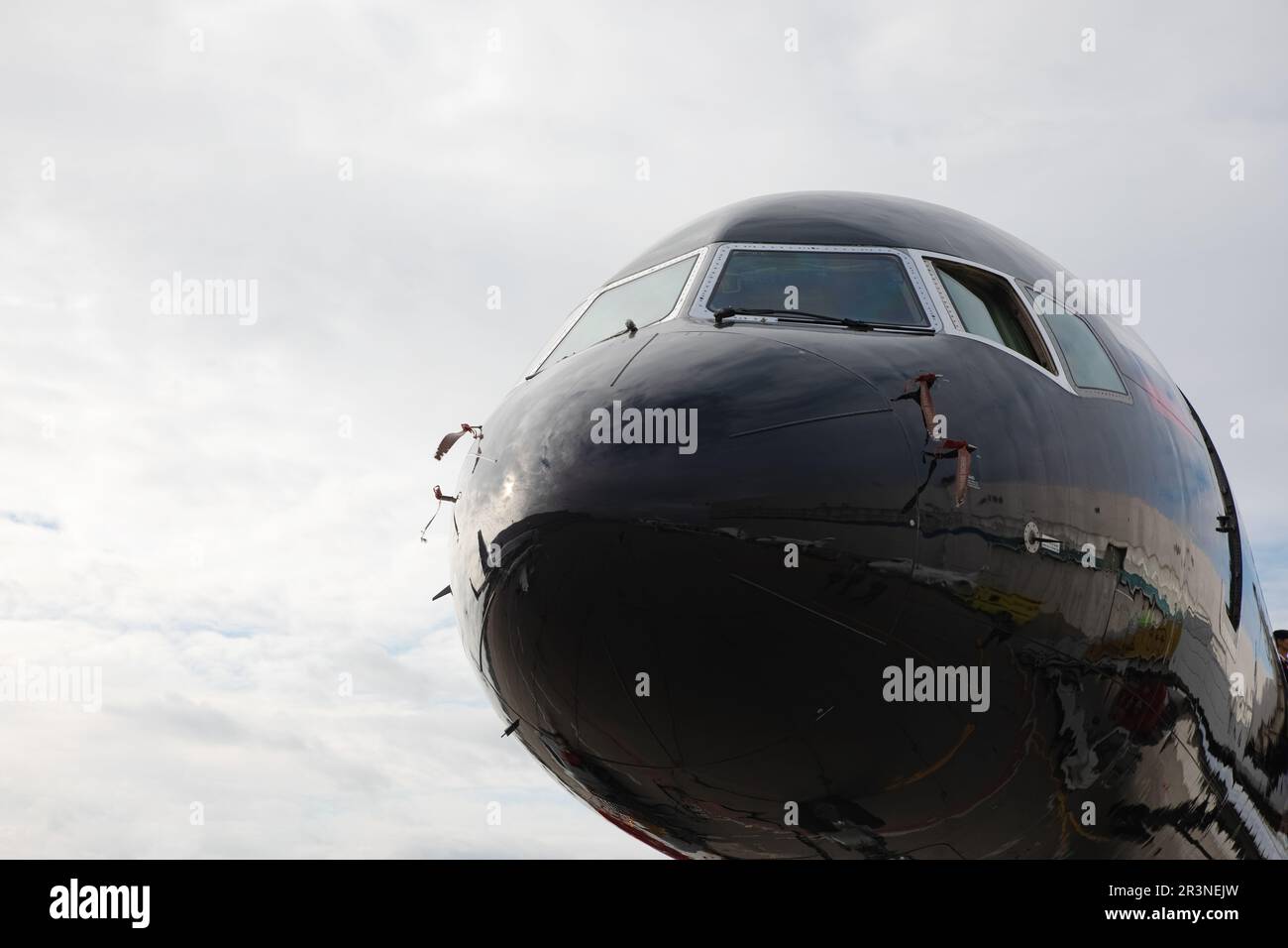 Business jet cockpit hi-res stock photography and images - Alamy