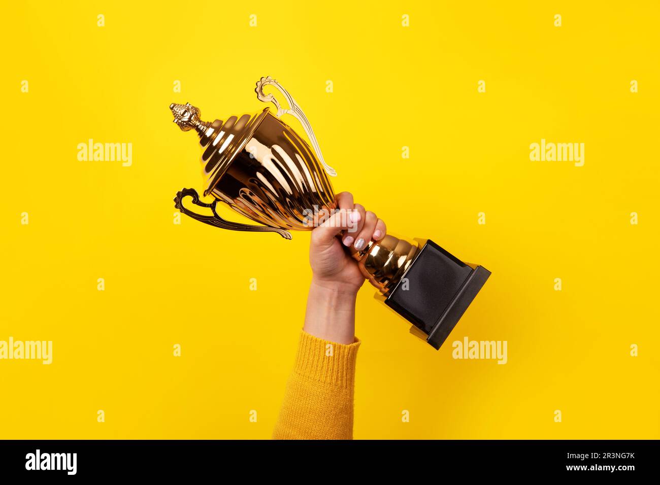 Cups in hand hi-res stock photography and images - Alamy