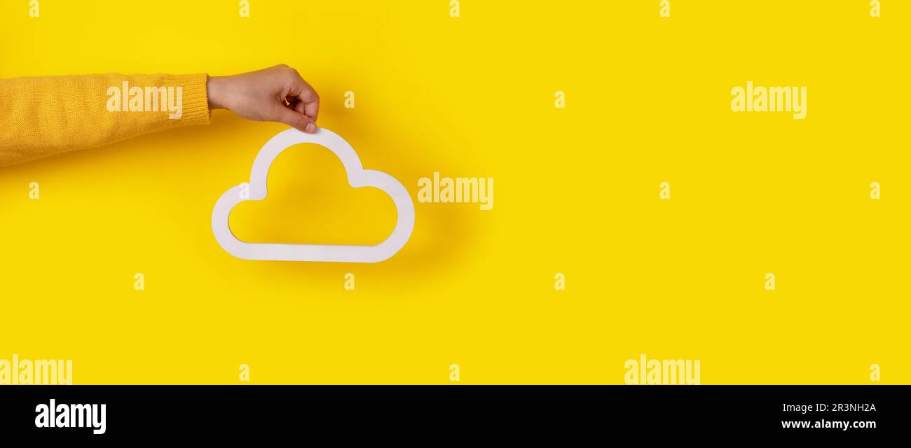 Hand holding cloud Stock Photo - Alamy