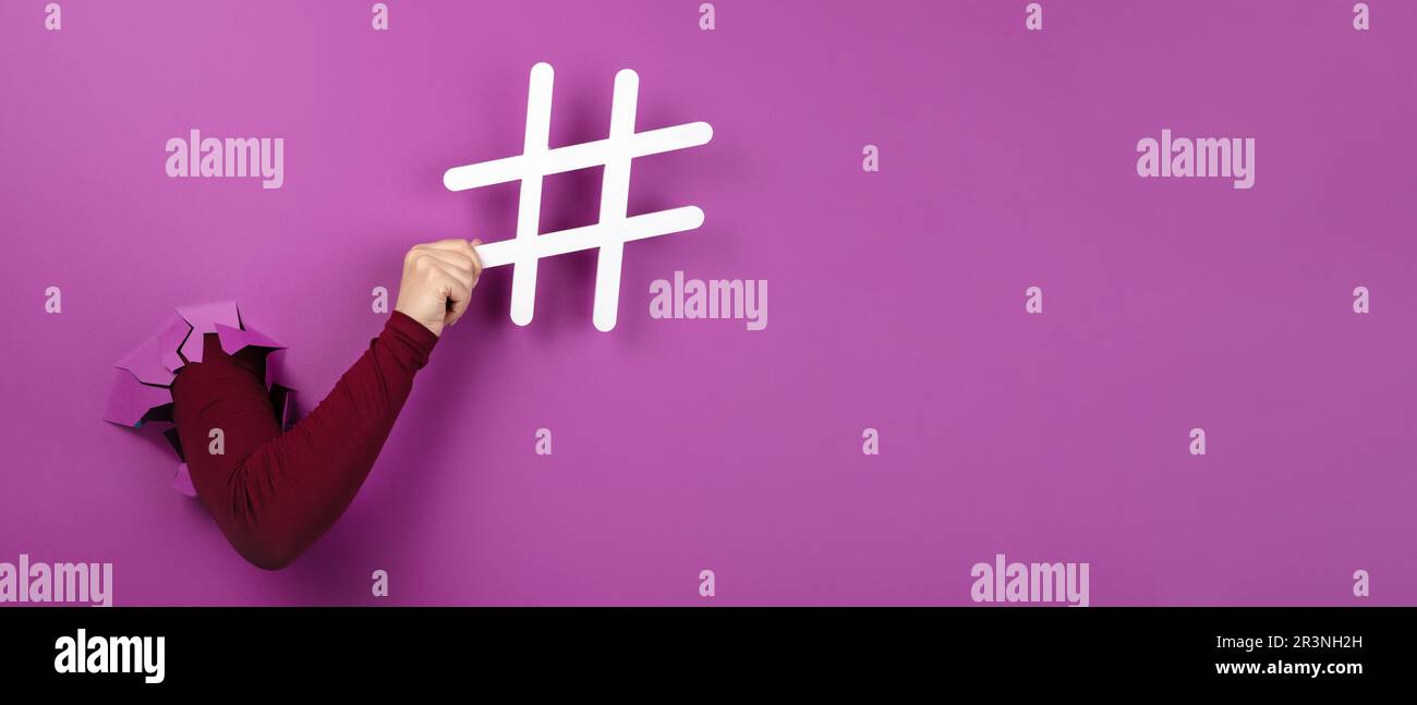 Hand layout hi-res stock photography and images - Alamy