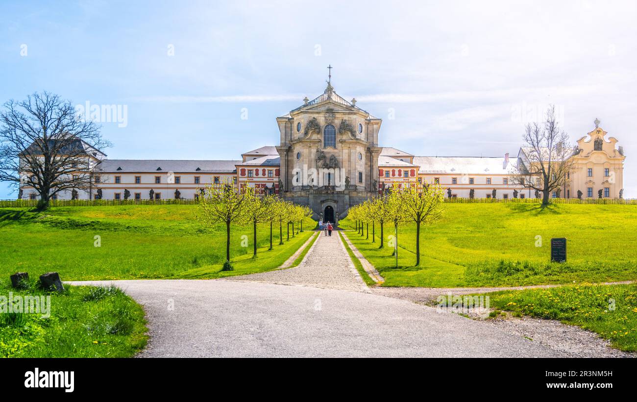 Access path with alley to Kuks baroque hospital complex, Czech Republic ...