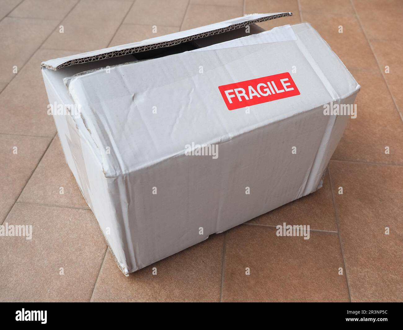 Fragile sign label sign Stock Photo - Alamy