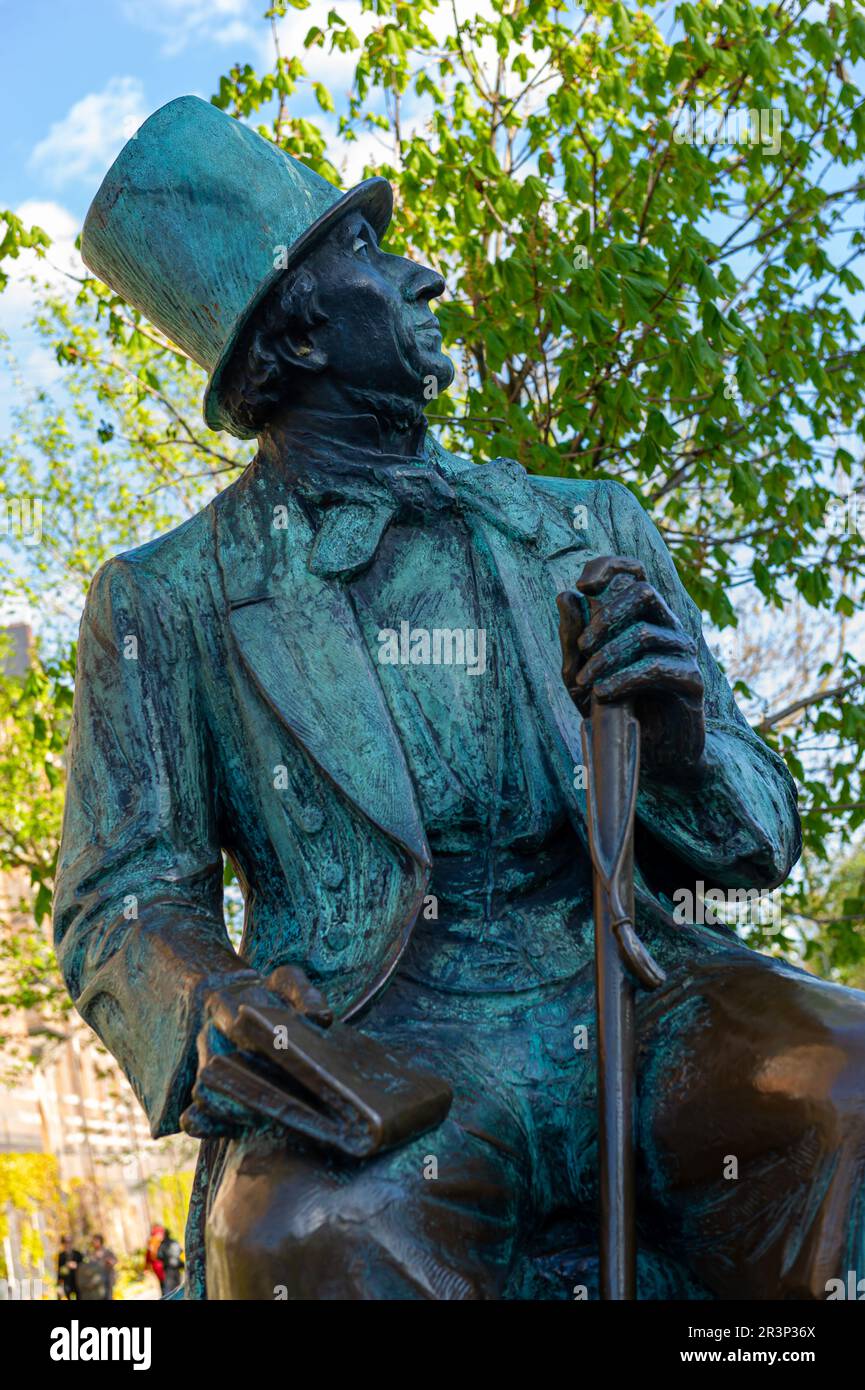 Hans Christian Andersen statue on H.C. Andersens B;vd, Copenhagen ...