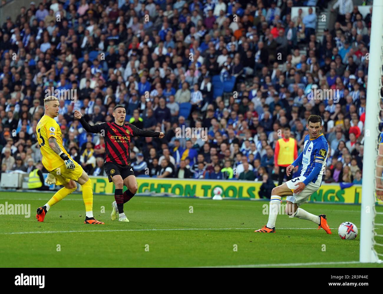 Manchester City's Phil Foden scores their side's first goal of the game ...