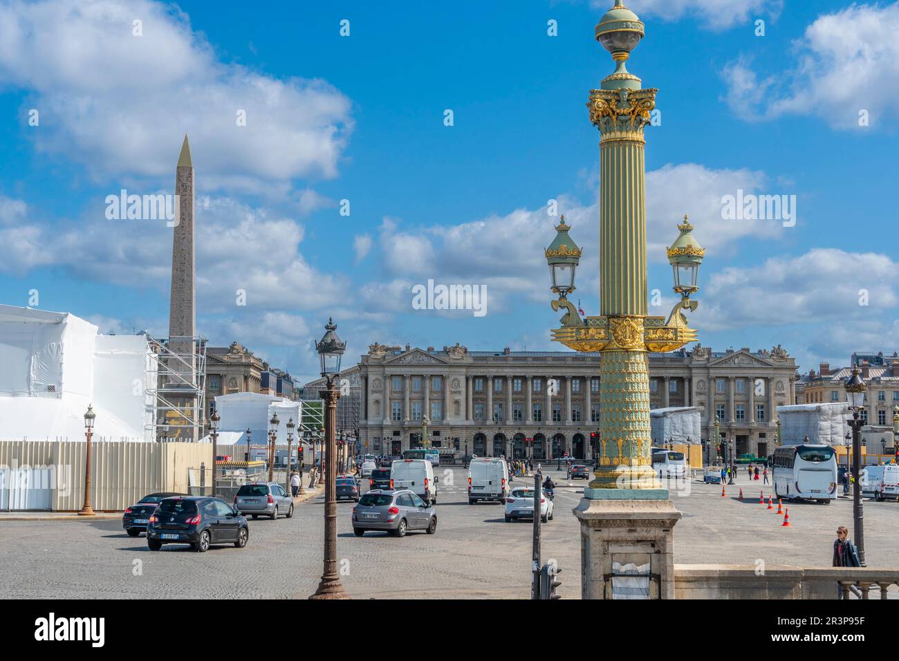 Paris,France. Cars pass through the Place de la Concorde square. the ...