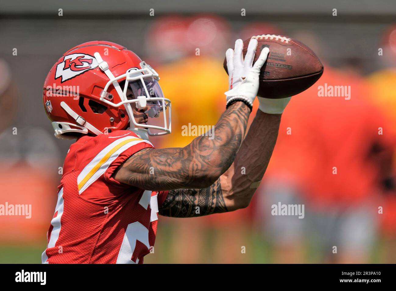 Kansas City Chiefs wide receiver Nikko Remigio catches a pass during ...