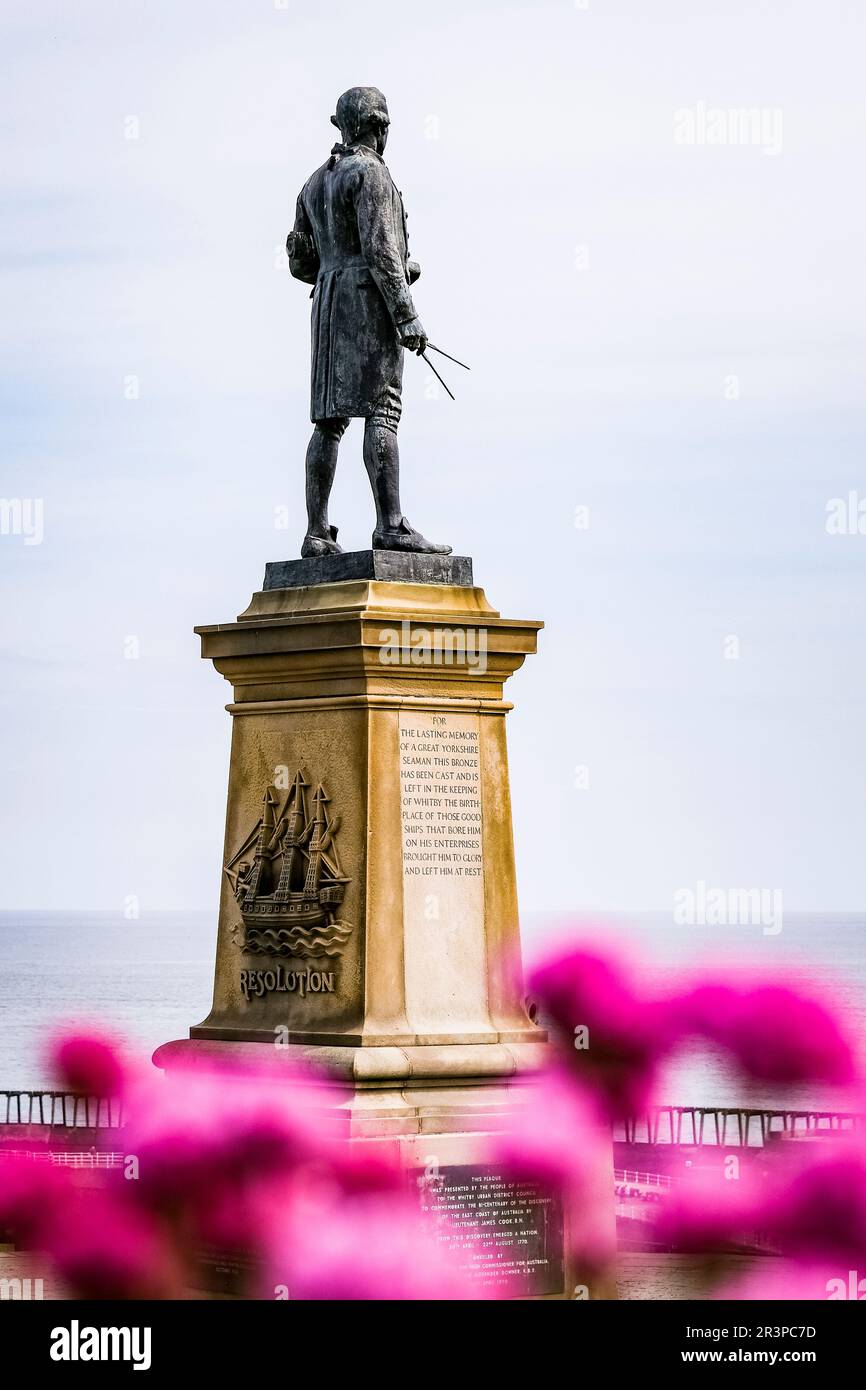 Captain James Cook Monument, Whitby, North Yorkshire, England, UK Stock ...