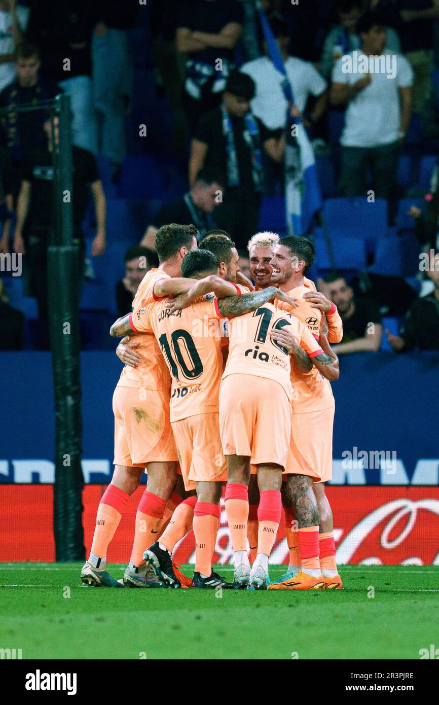 Atletico madrid griezmann celebrates hi-res stock photography and ...