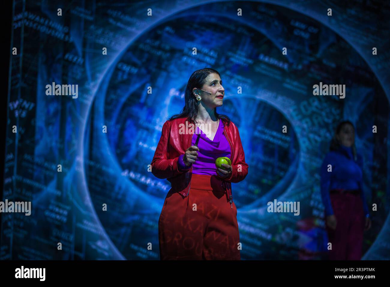 Mindfuck hi-res stock photography and images - Alamy